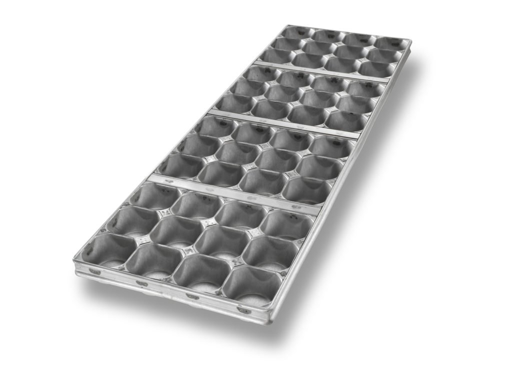 Custom Dinner & Package Roll Trays by American Pan ⋆ American Pan Europe