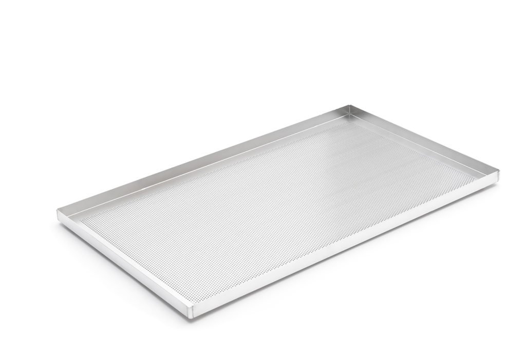 4-Sided Perforated Baking Tray ⋆ American Pan Europe