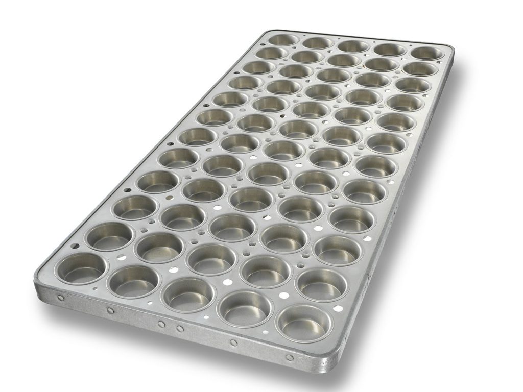 Custom Muffin & Cake Pans ⋆ American Pan