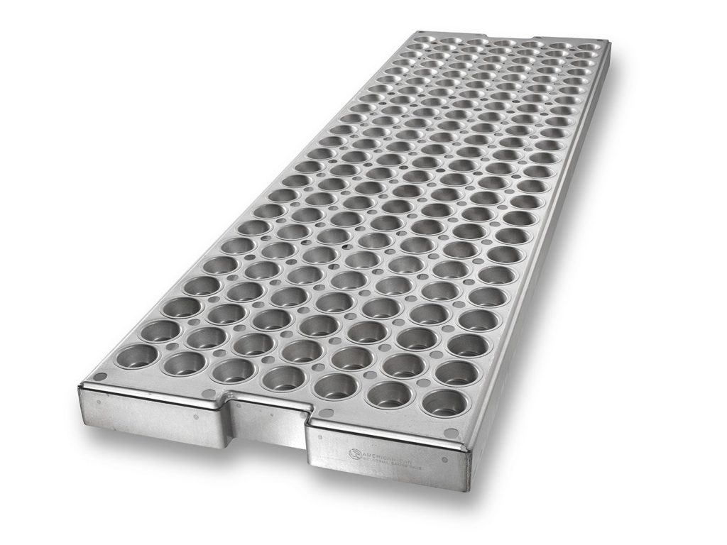 Custom Muffin & Cake Pans ⋆ American Pan