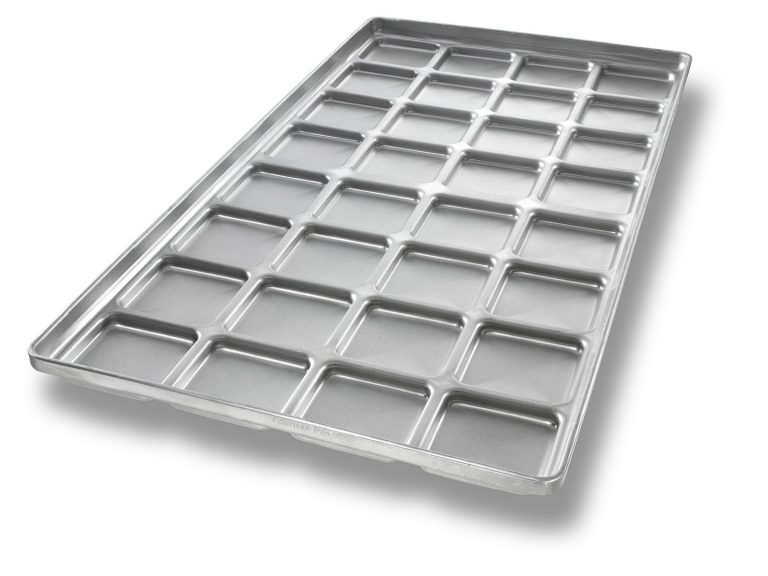 Bun Pans - Custom Bun & Roll Trays | American Pan